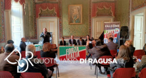 L'assessore Marco Falcone oggi a Scicli — Quotidiano di Ragusa